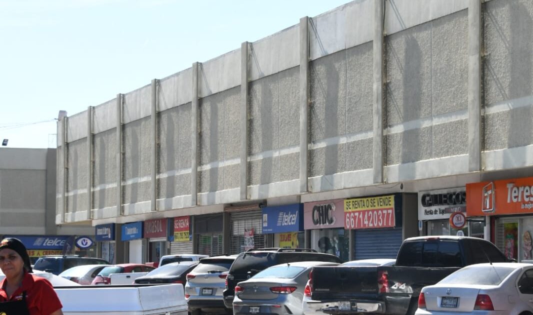 Plaza Fiesta, ícono comercial de Culiacán que pierde terreno en plena ...