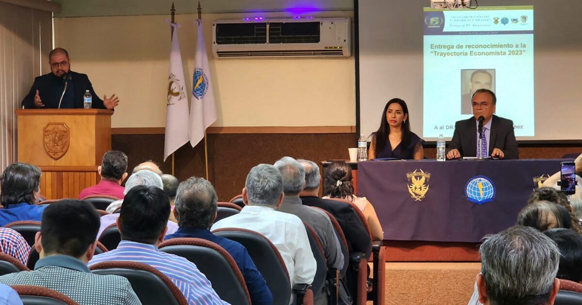 “Los economistas debemos estar preocupados”: Aarón Sánchez | Revista Espejo