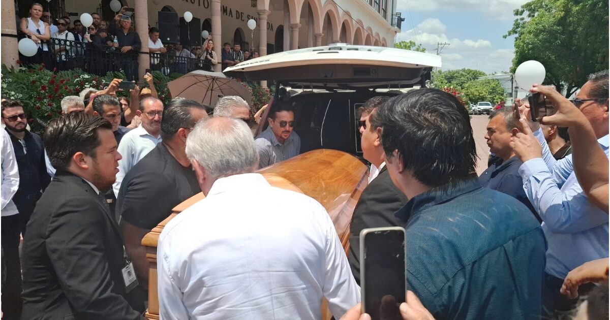 Rinden homenaje a Héctor Melesio Cuen Ojeda en la UAS | Revista Espejo