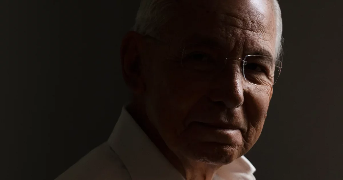 50 años de Publycom: La historia de Alejandro Sánchez Chávez y su legado en Sinaloa | Revista Espejo